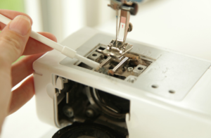 How to Oil a Sewing Machine and Clean It Easily